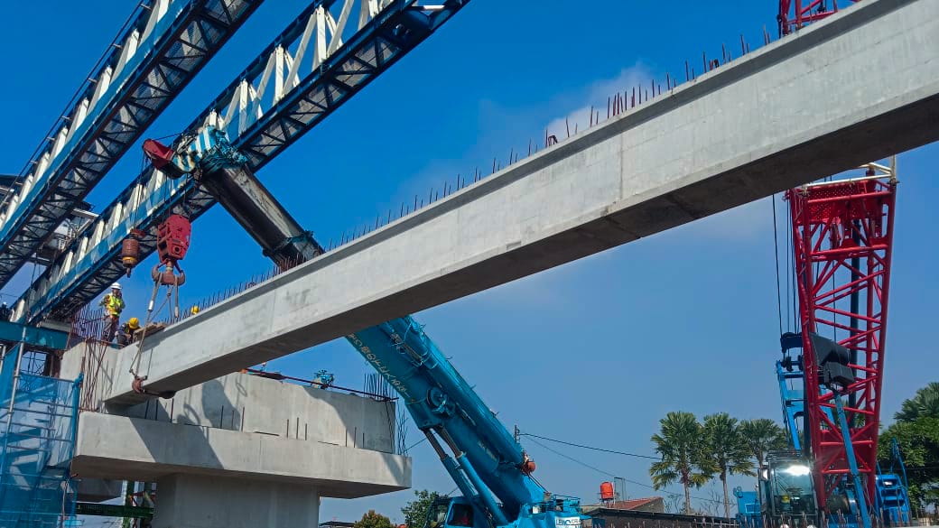 Waspada Lintasi Tol Padaleunyi Karena Ada Pemasangan Girder - Bisnistoday