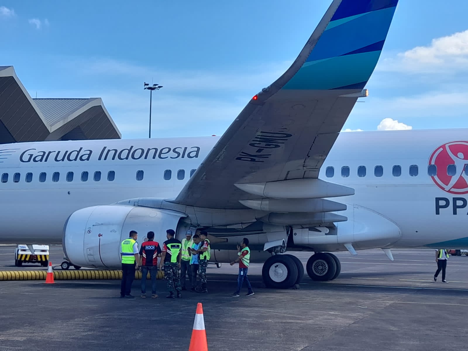 Ini Penjelasan Garuda Soal Penerbangan GA 607 Rute Manado - Jakarta ...