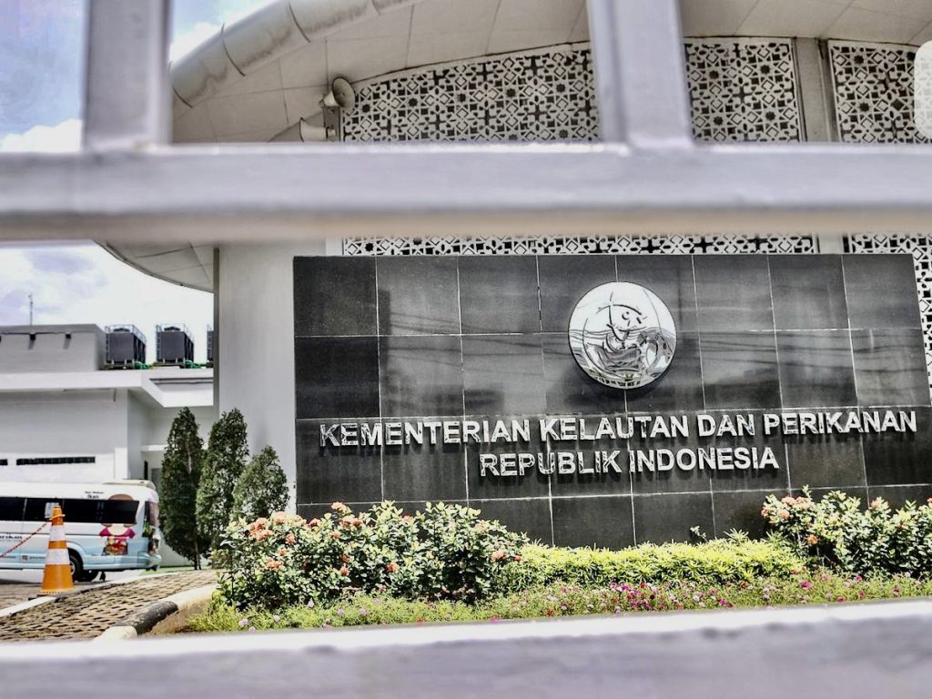 Pengerukan Pasir Laut Hanya Merusak Ekosistem - Bisnistoday