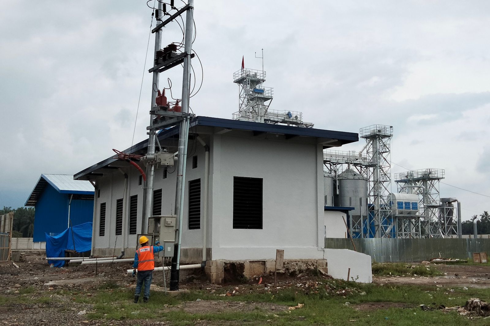 Disuplai Listrik PLN, Pabrik Jagung Mampu Produksi 50 Ton per Hari ...