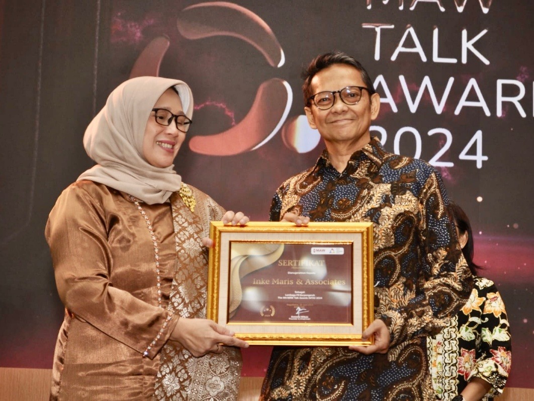 Inke Maris & Associates Raih Penghargaan MAW Talk Awards 2024 - Bisnistoday