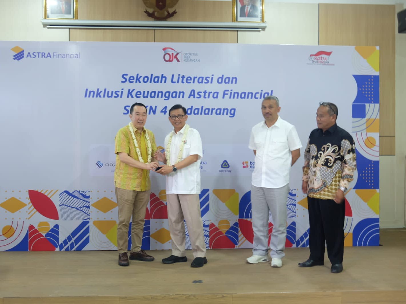 Astra Financial Inisiasi Sekolah Literasi dan Inklusi Keuangan di ...