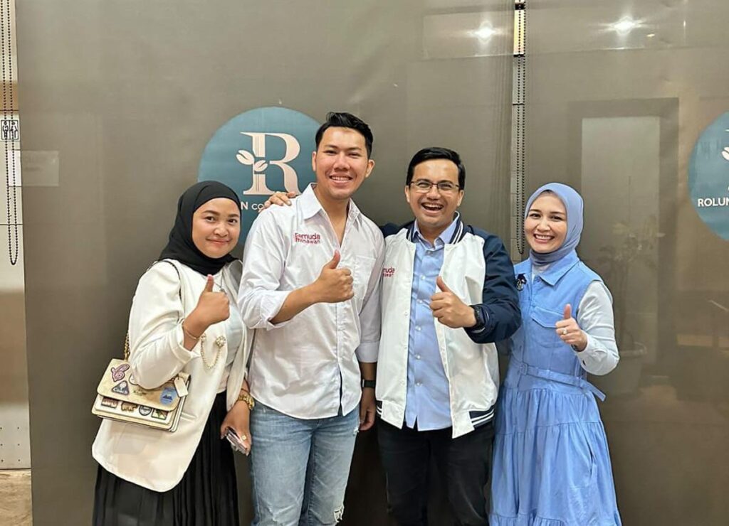 Penyanyi Boni Anggara Alihkan Dukungan ke Dadang Jelang Pilkada ...