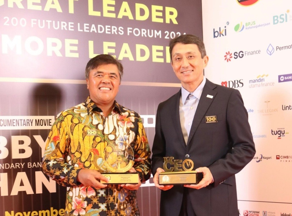 Danamon dan Adira Finance Sabet Top 100 CEO dan Top 200 Leader Future ...