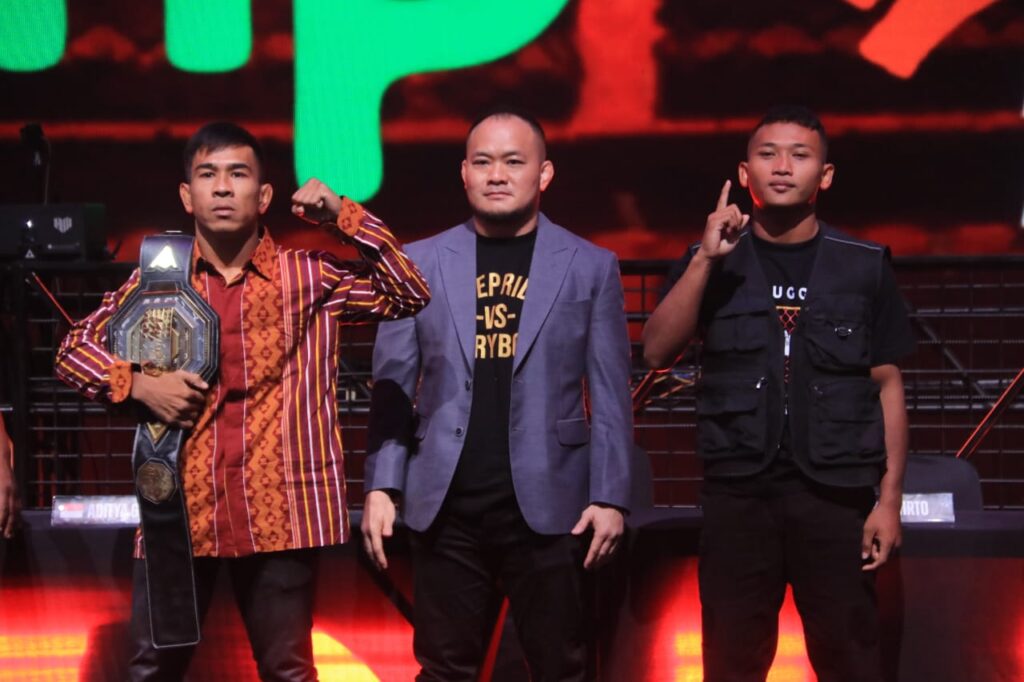 Sabuk Juara Nasional dan 8 Duel Berdarah Internasional Siap Hentak One ...